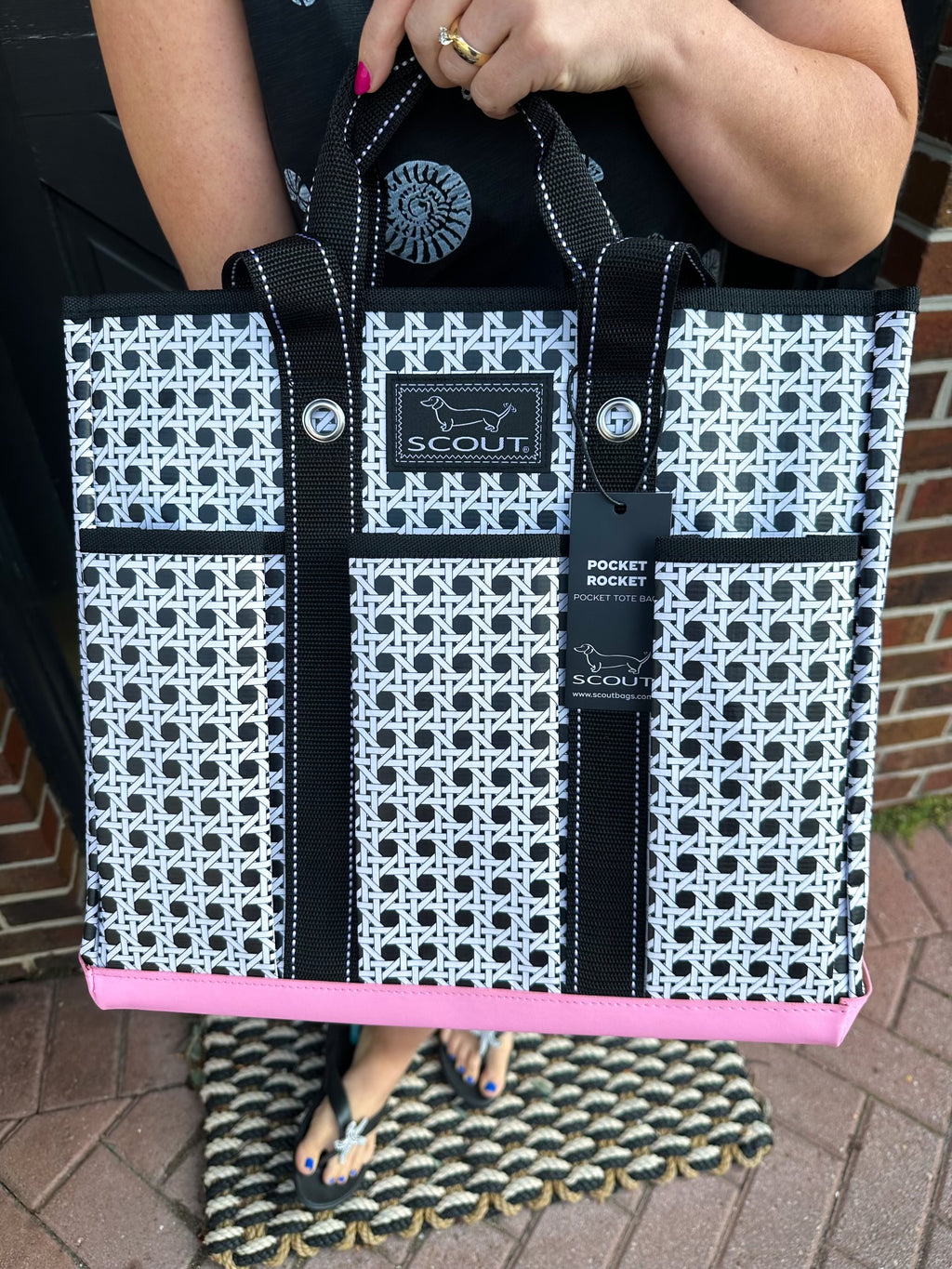 Scout Cane Fonda Pocket Rocket Bag – Blooming Boutique