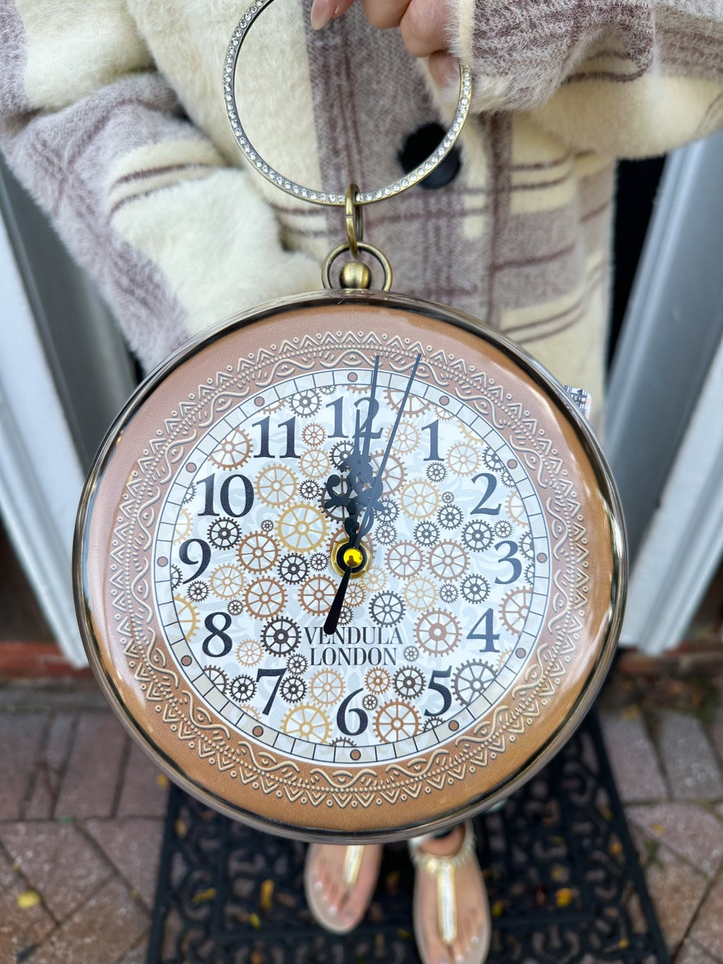 Vendula London Tick Tock Clock Shop Pocket Watch Bag – Blooming Boutique