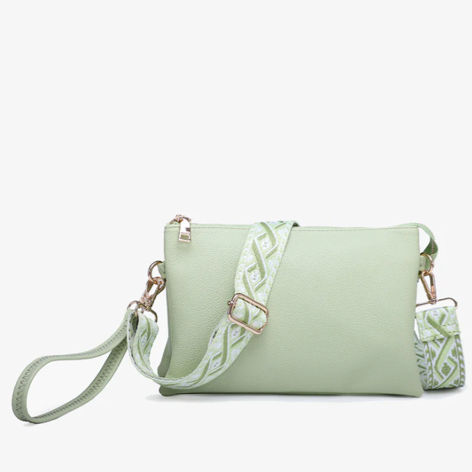 Izzy Crossbody Pale Lime – Blooming Boutique