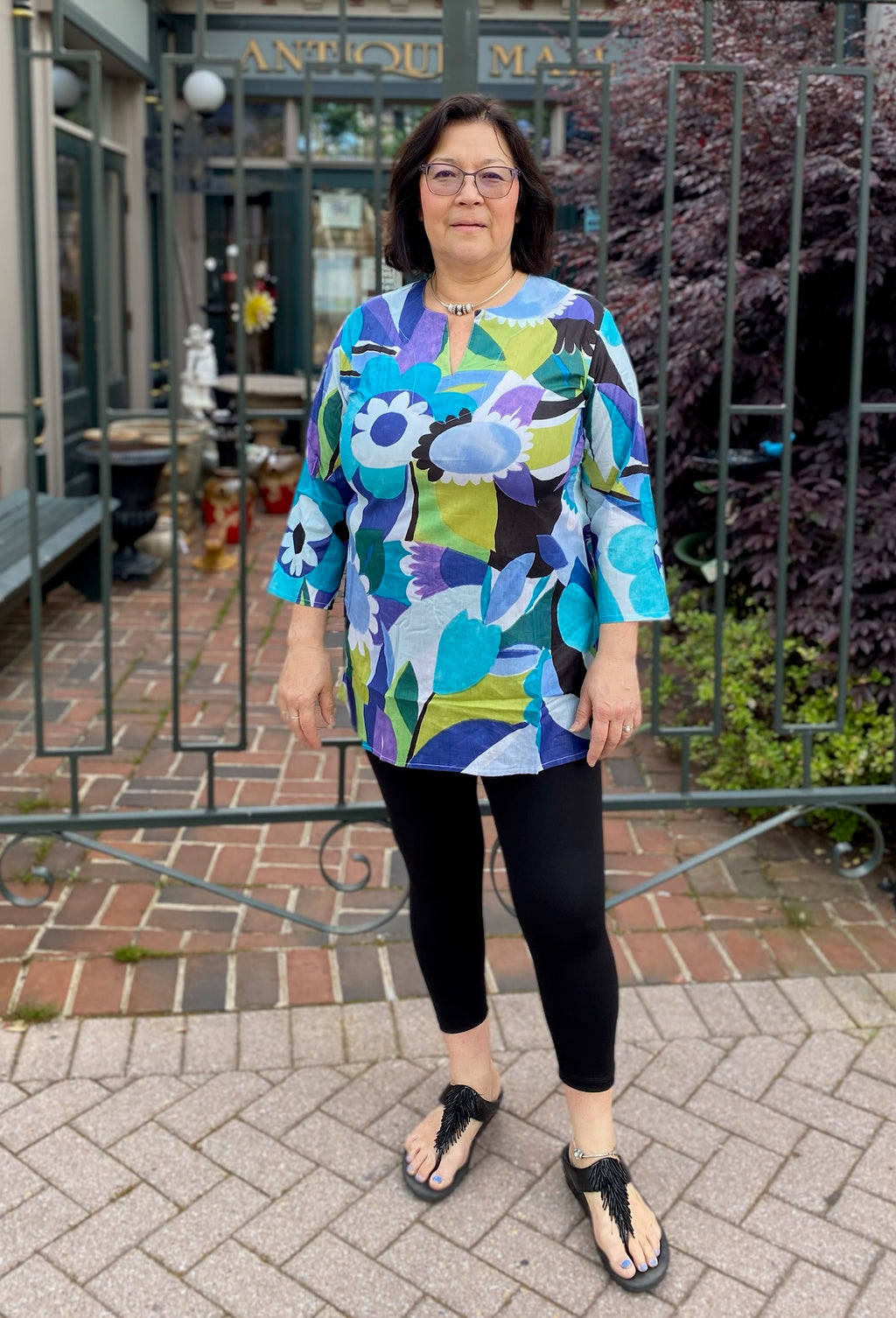 KikiSol Blue Retro Tunic – Blooming Boutique