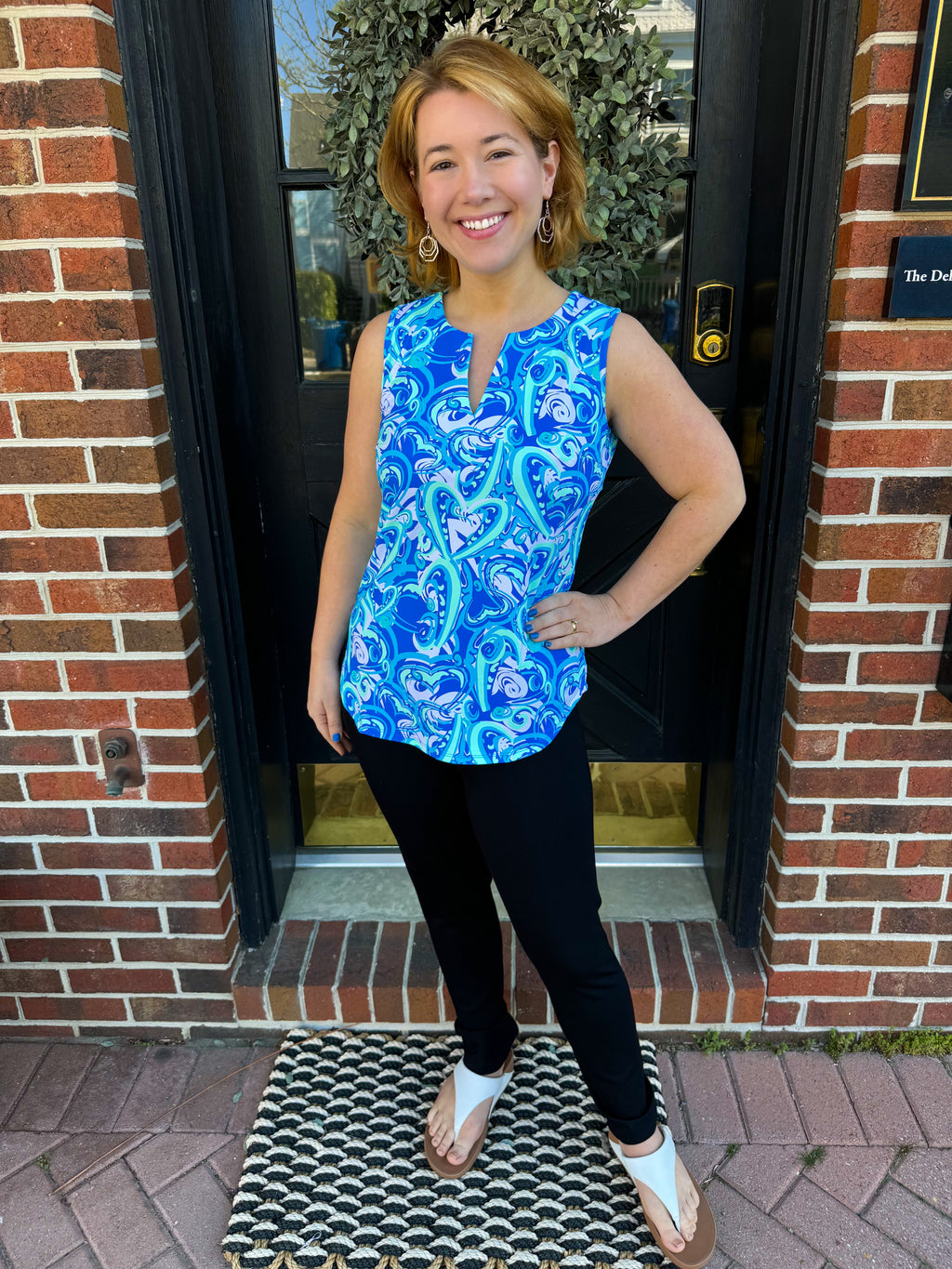 Lulu B Blue Hearts Sleeveless Keyhole Top – Blooming Boutique