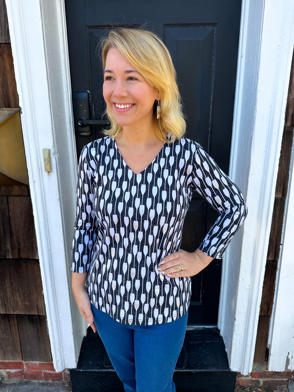 Lulu B Silver Champagne V-Neck Top – Blooming Boutique